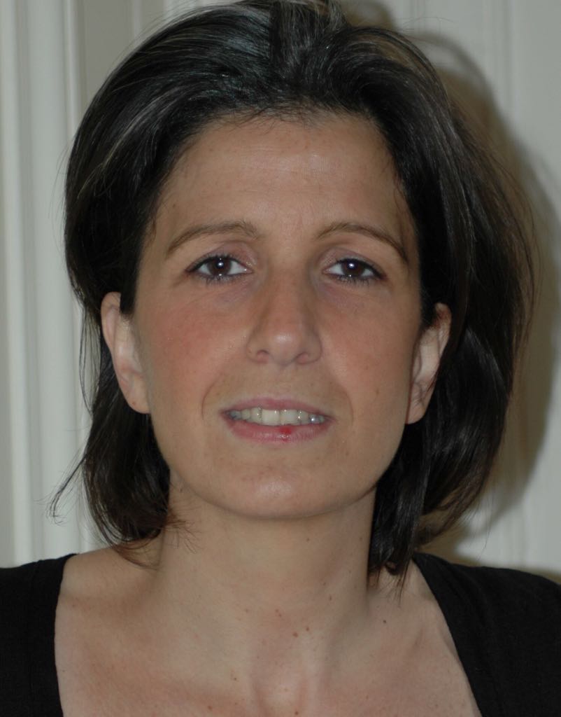 Pendant ce temps, certains œuvrent pour la paix. Sarah Cattan - Tribune ...