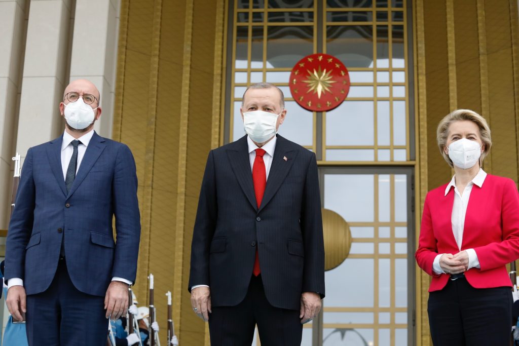 Pierre Saba - Le lent suicide de l'Union Européenne - Tribune Juive